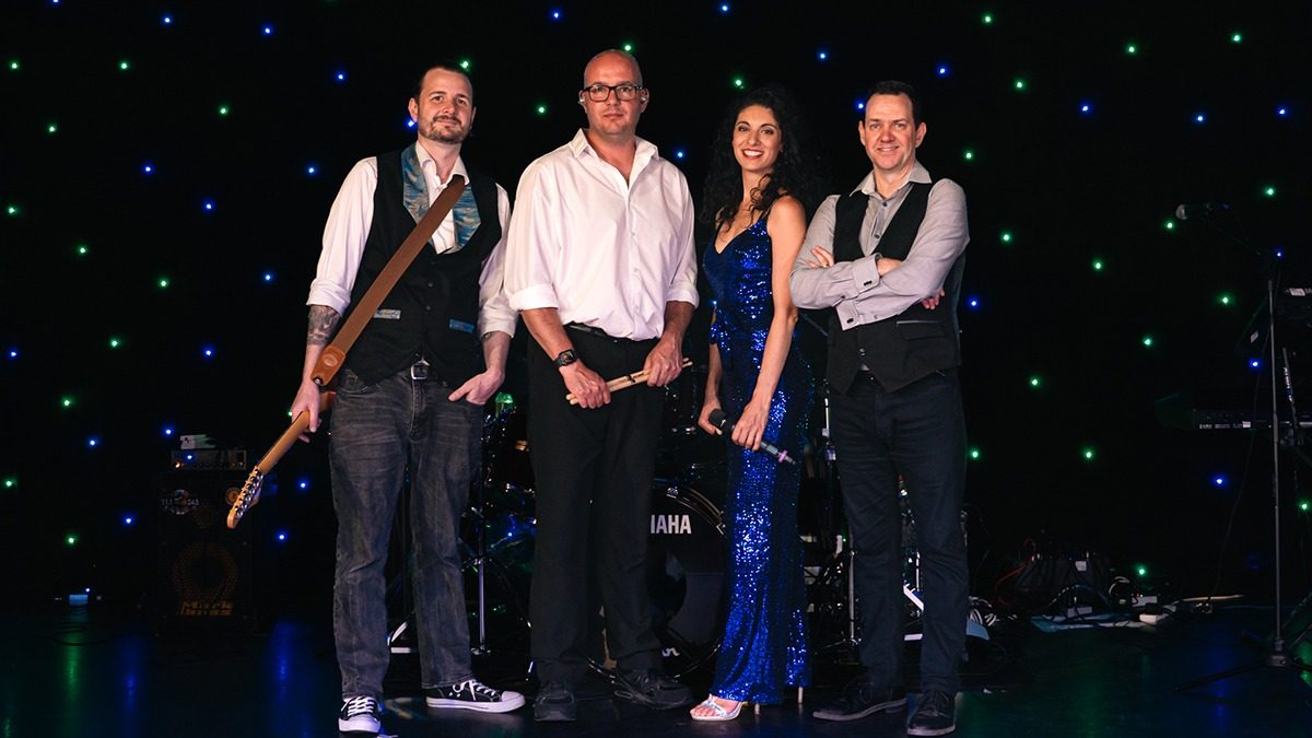 Evolve - South West Premier Wedding Band