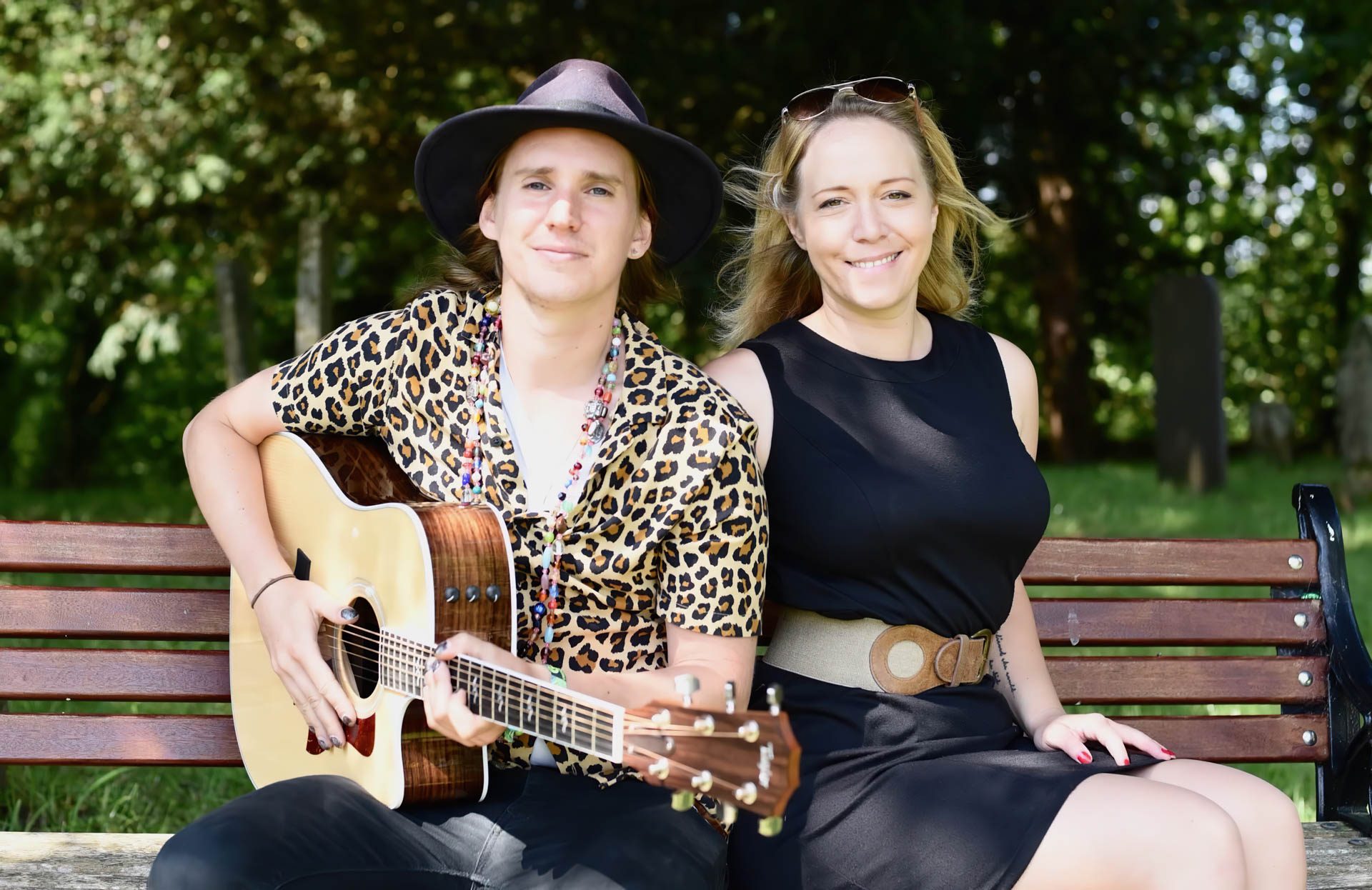 Tips from an Acoustic Duo - Hire an Acoustic Duo - DG Music