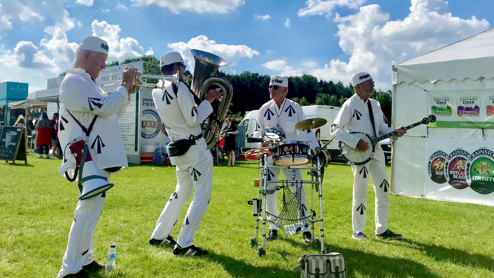 Fidgety Feet - Dixieland Jazz Band for Hire - DG Music