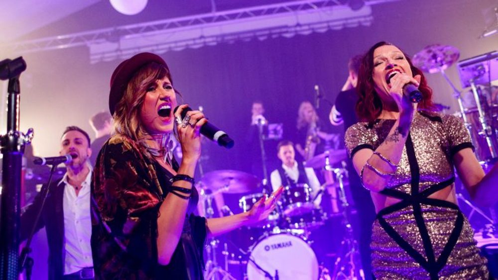 Party Bands For Hire | Local Function Bands & Cover Bands